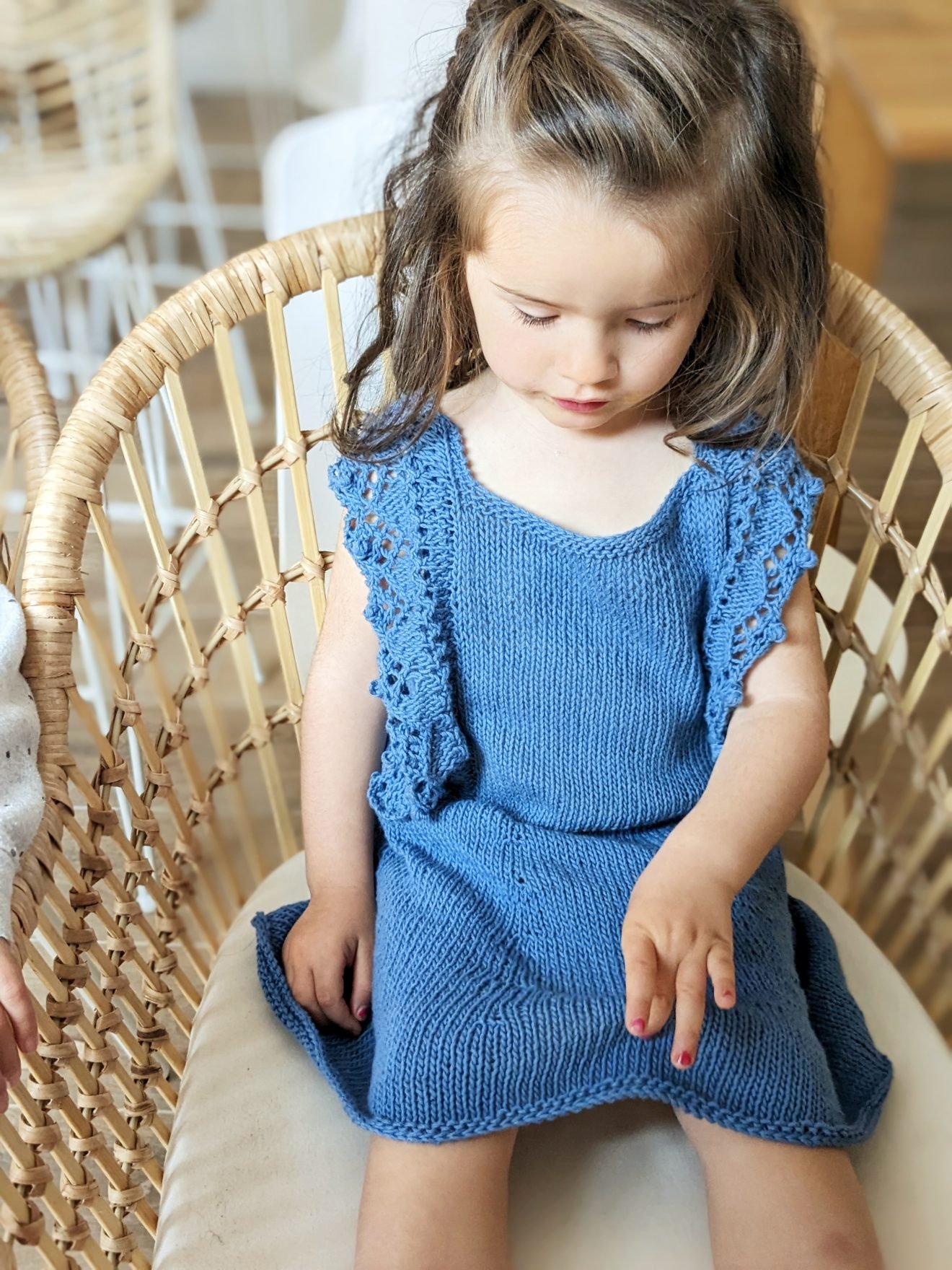 Nora dress lace straps knitting pattern - ileradebu